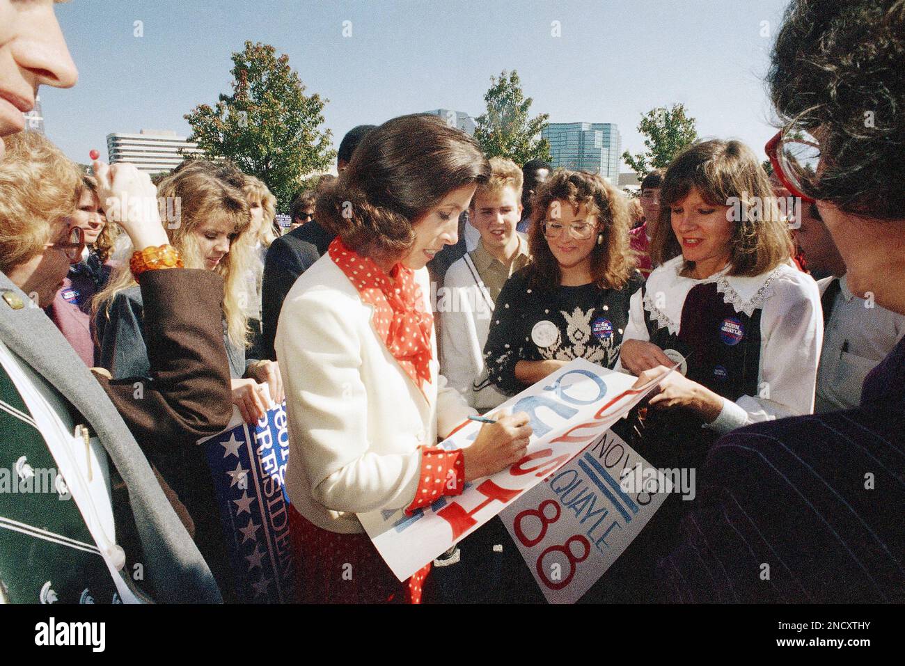 Marilyn Quayle wife of U.S. Vice Presiden June 1989. (AP Photo Stock ...