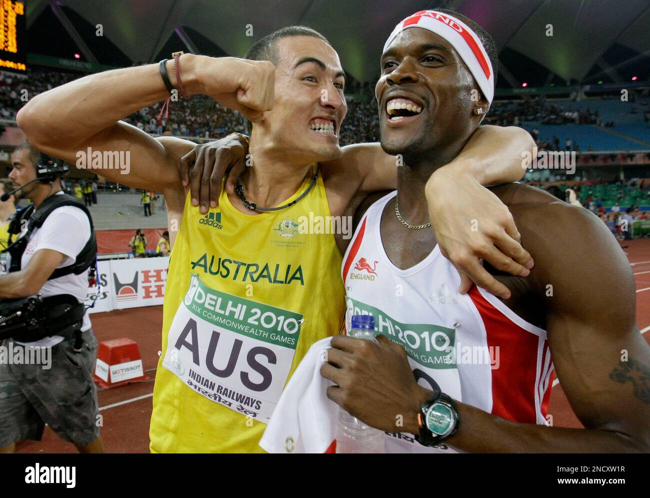 Australia's Sean Wroe, left, and England's Conrad Williams, right, joke around following the Men ...