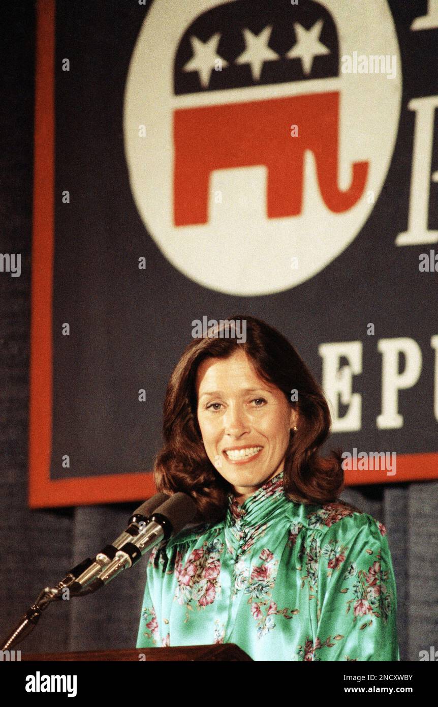Marilyn Quayle, wife of U.S. Vice President Dan Quayle 1989. (AP Photo ...