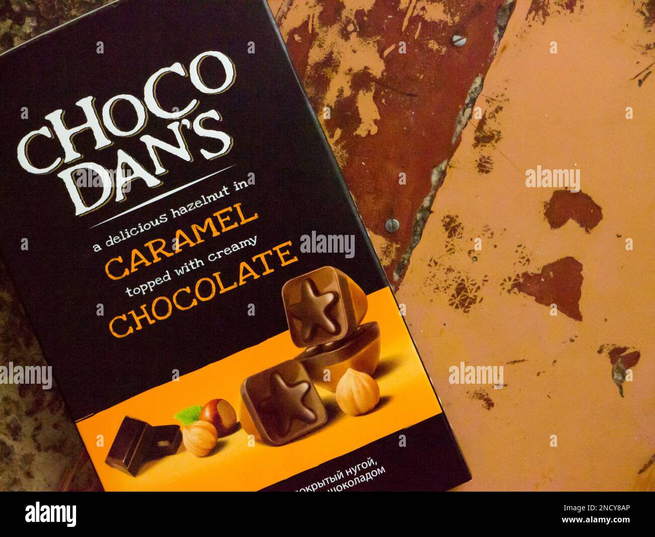 Whole chocolate hi-res stock photography and images - Alamy