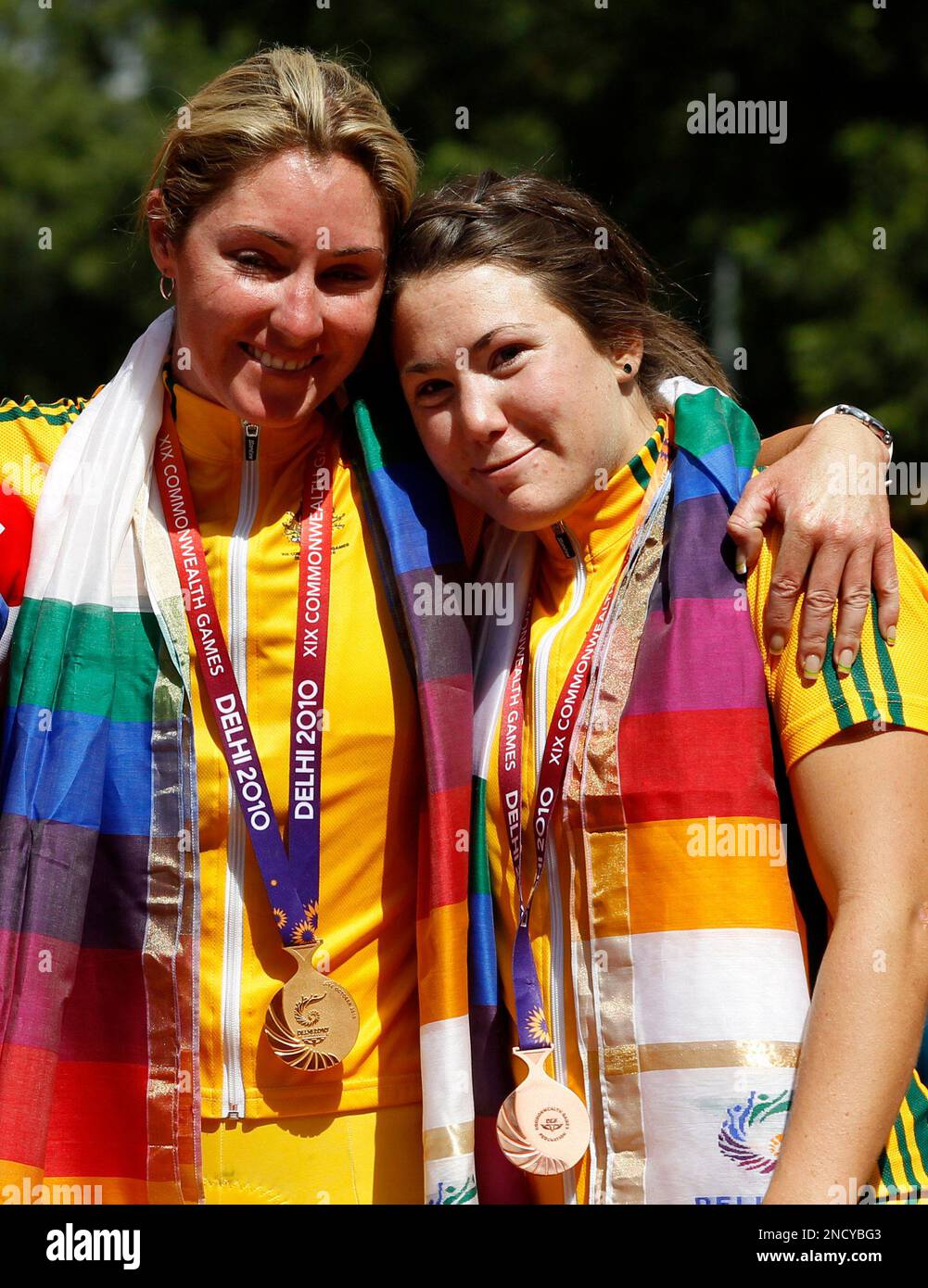 Australia's gold winner Rochelle Gilmore, left and bronze winner Chloe ...