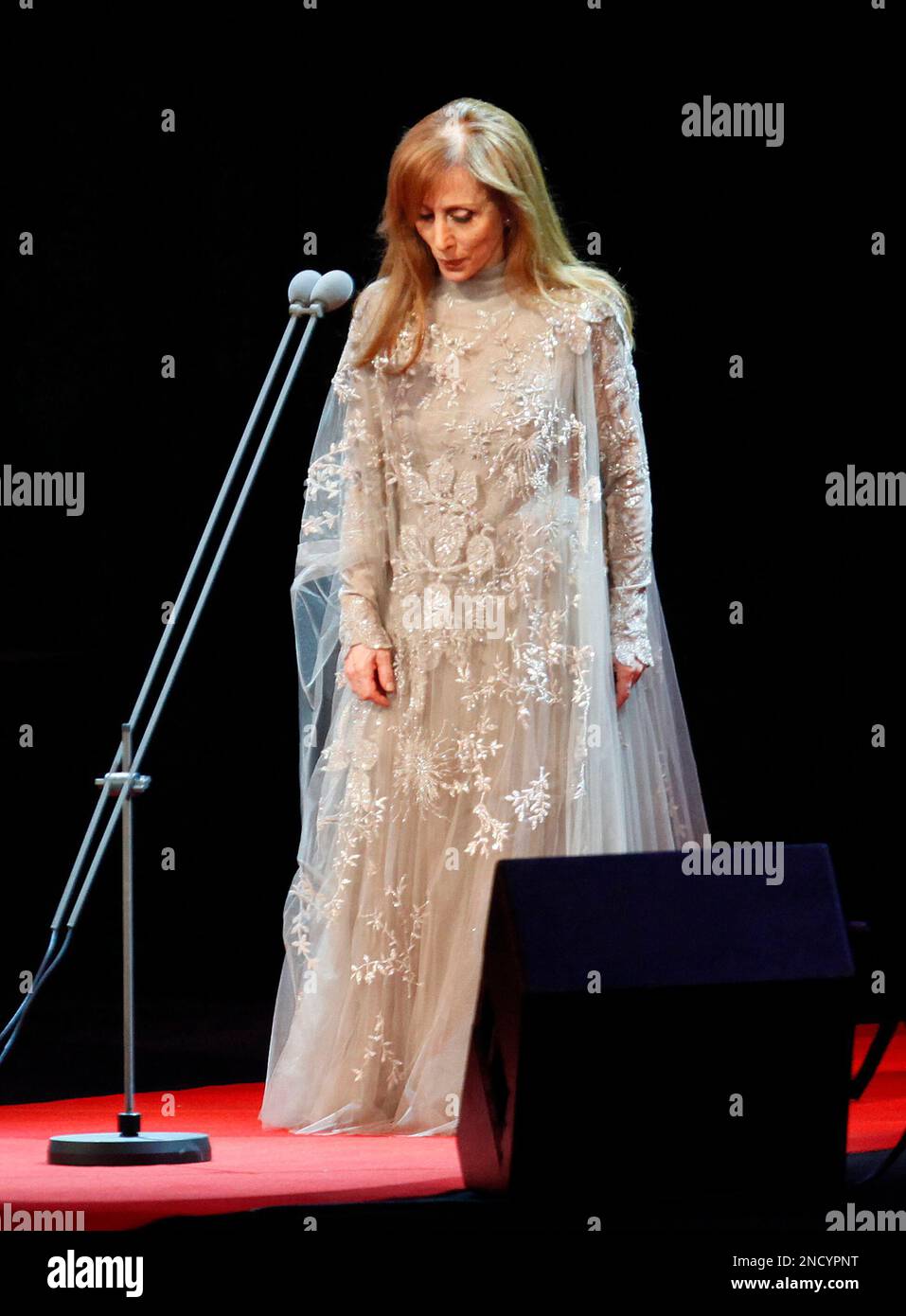 Lebanon's diva Fairouz, one of the Arab world's most popular singers ...