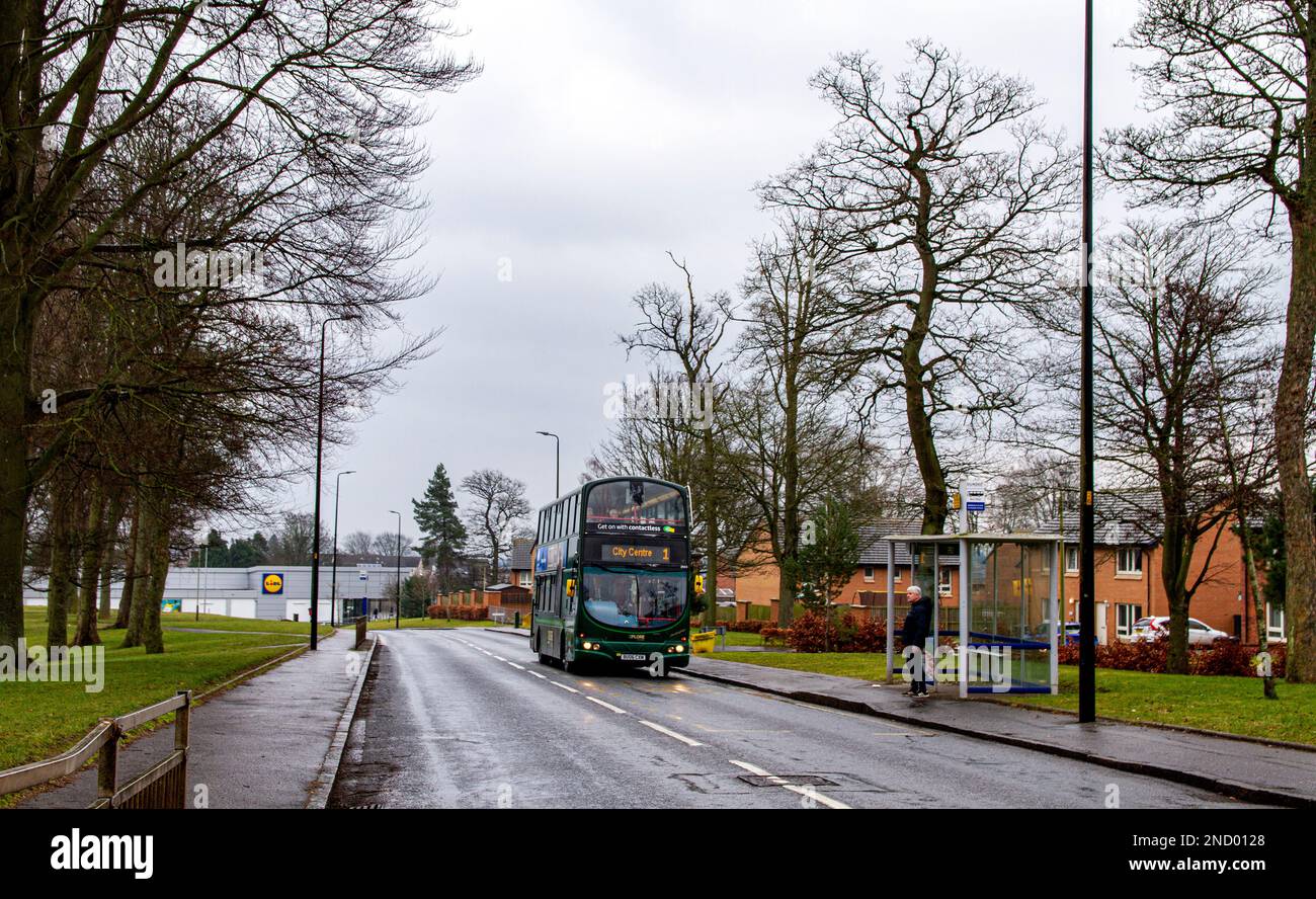 Ardler village dundee hi-res stock photography and images - Alamy