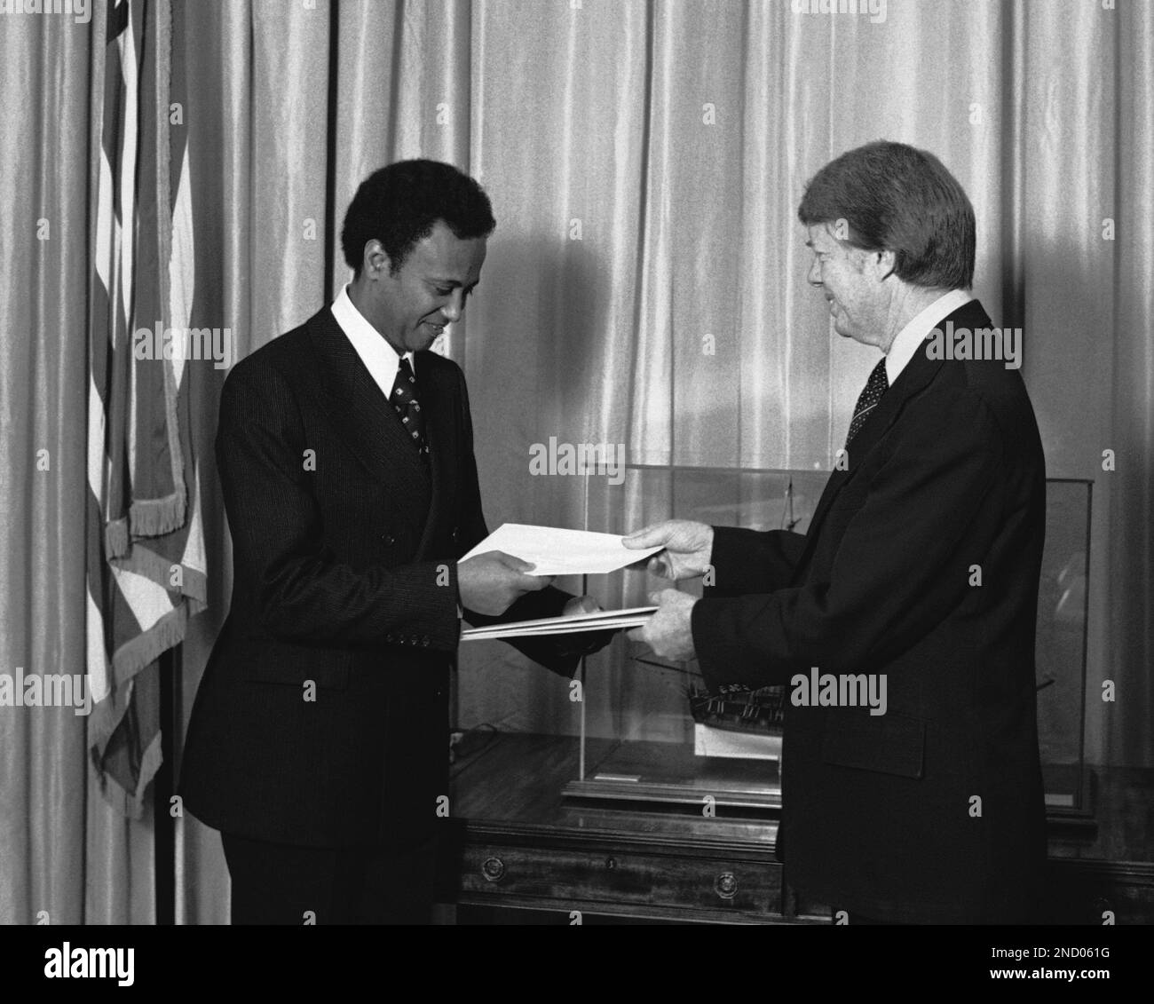 President Jimmy Carter accepts essentials from new Ethiopian Ambassador ...