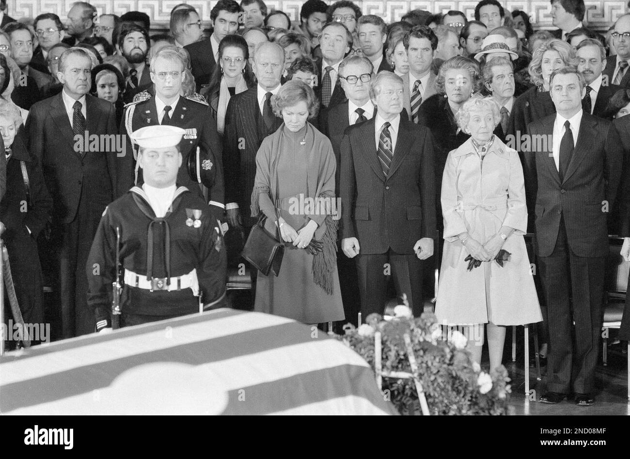 The casket containing the remains of Sen. Hubert H. Humphrey is in ...