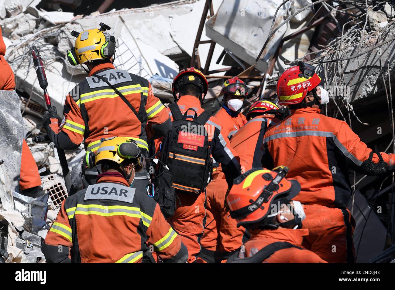 Antakya, T¨¹rkiye. 14th Feb, 2023. A joint rescue group encompassing ...