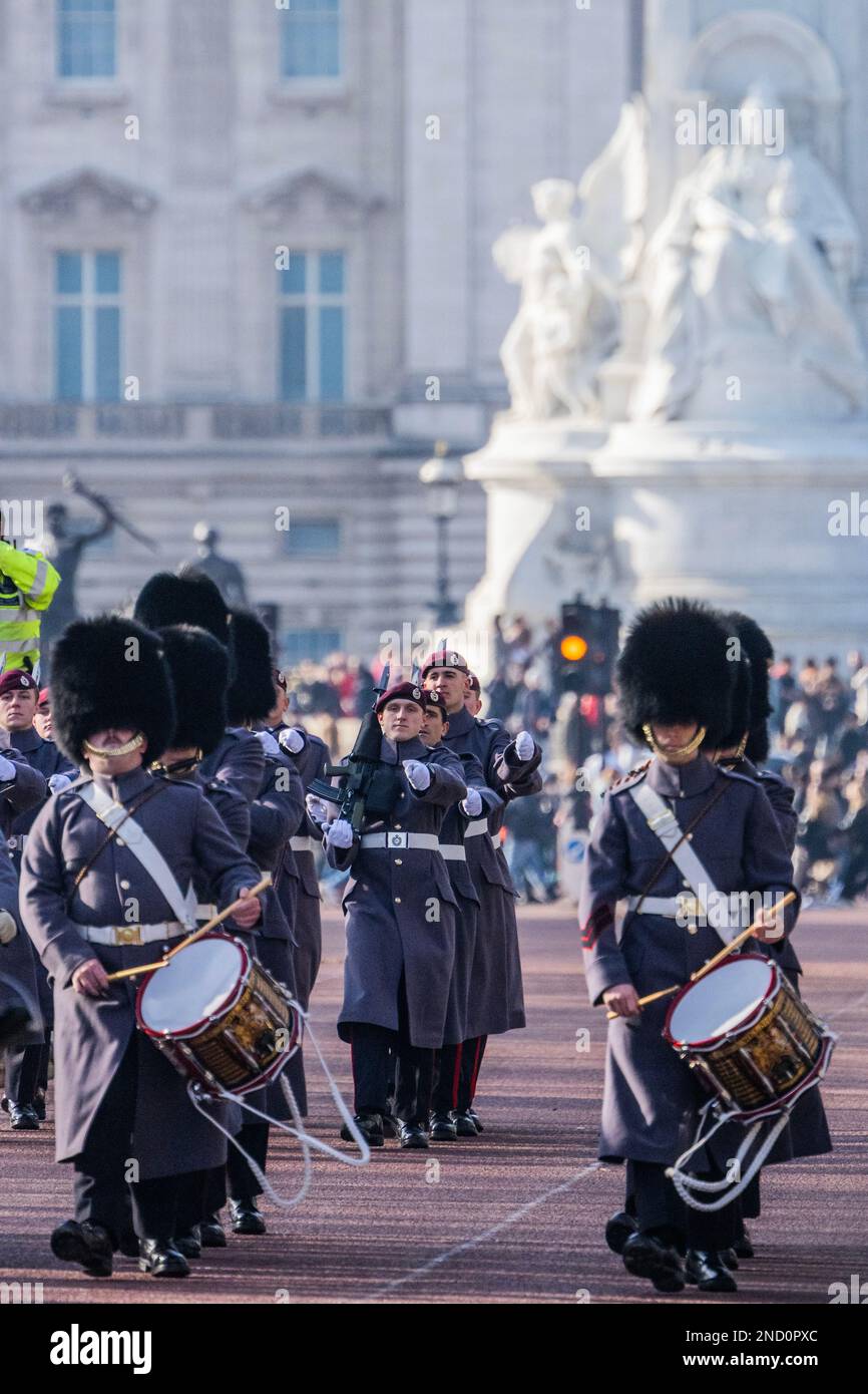 London, UK. 15th Feb, 2023. Changing of The King's Guard - 23 Parachute ...