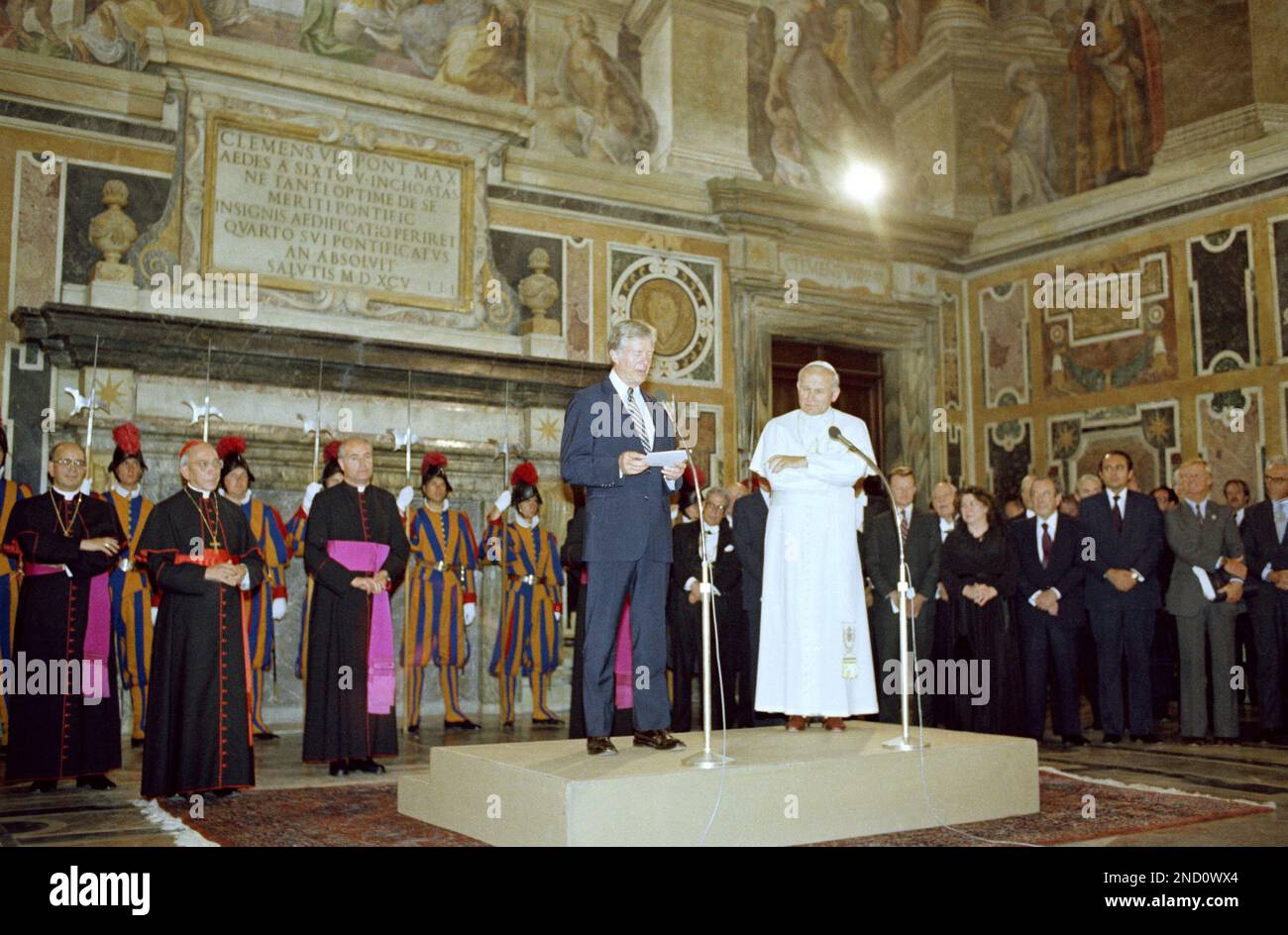 President Jimmy Carter and others in the Pontiff’s library during ...