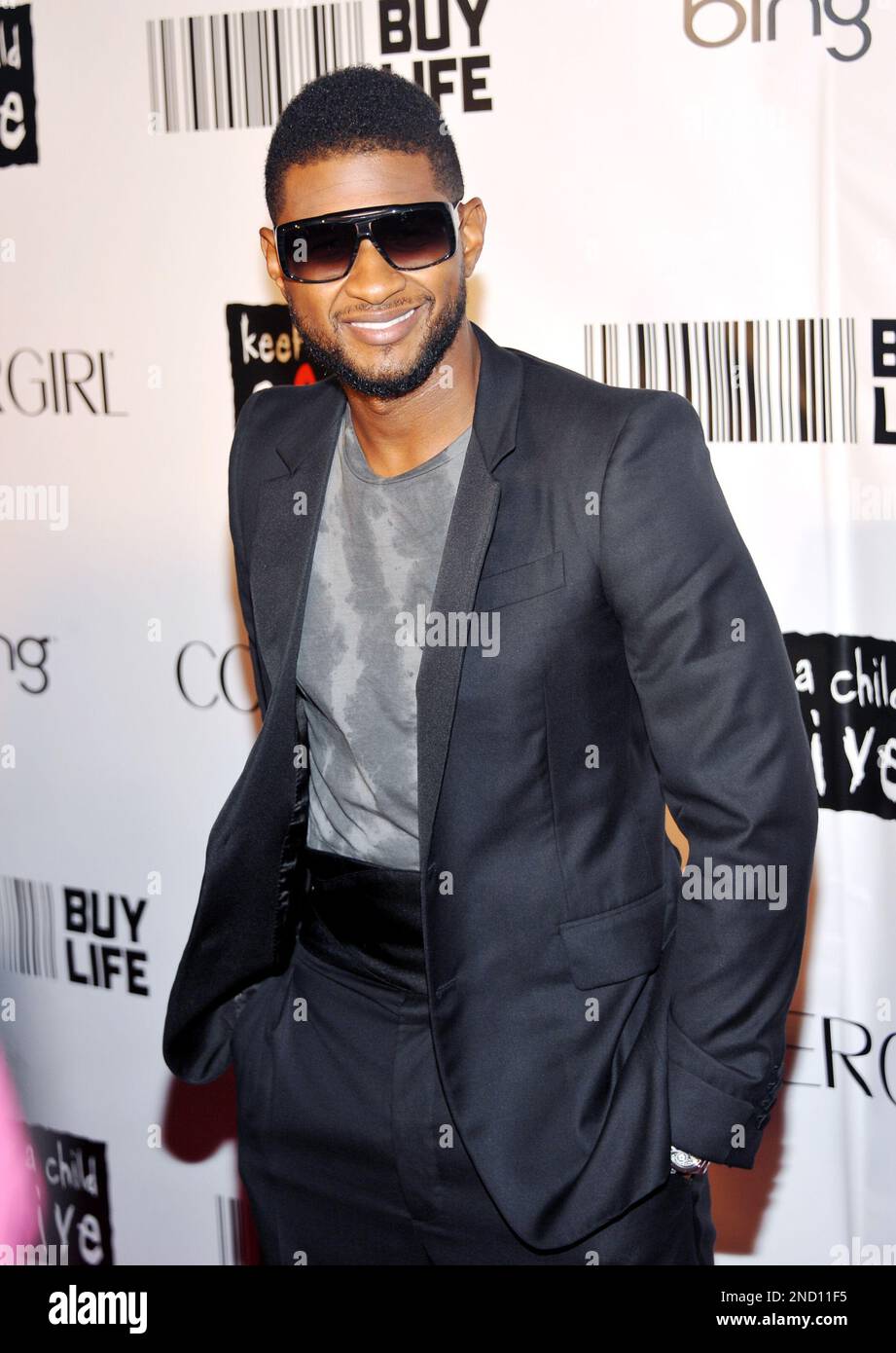 Singer Usher arrives at the "Keep A Child Alive Black Ball" at the ...
