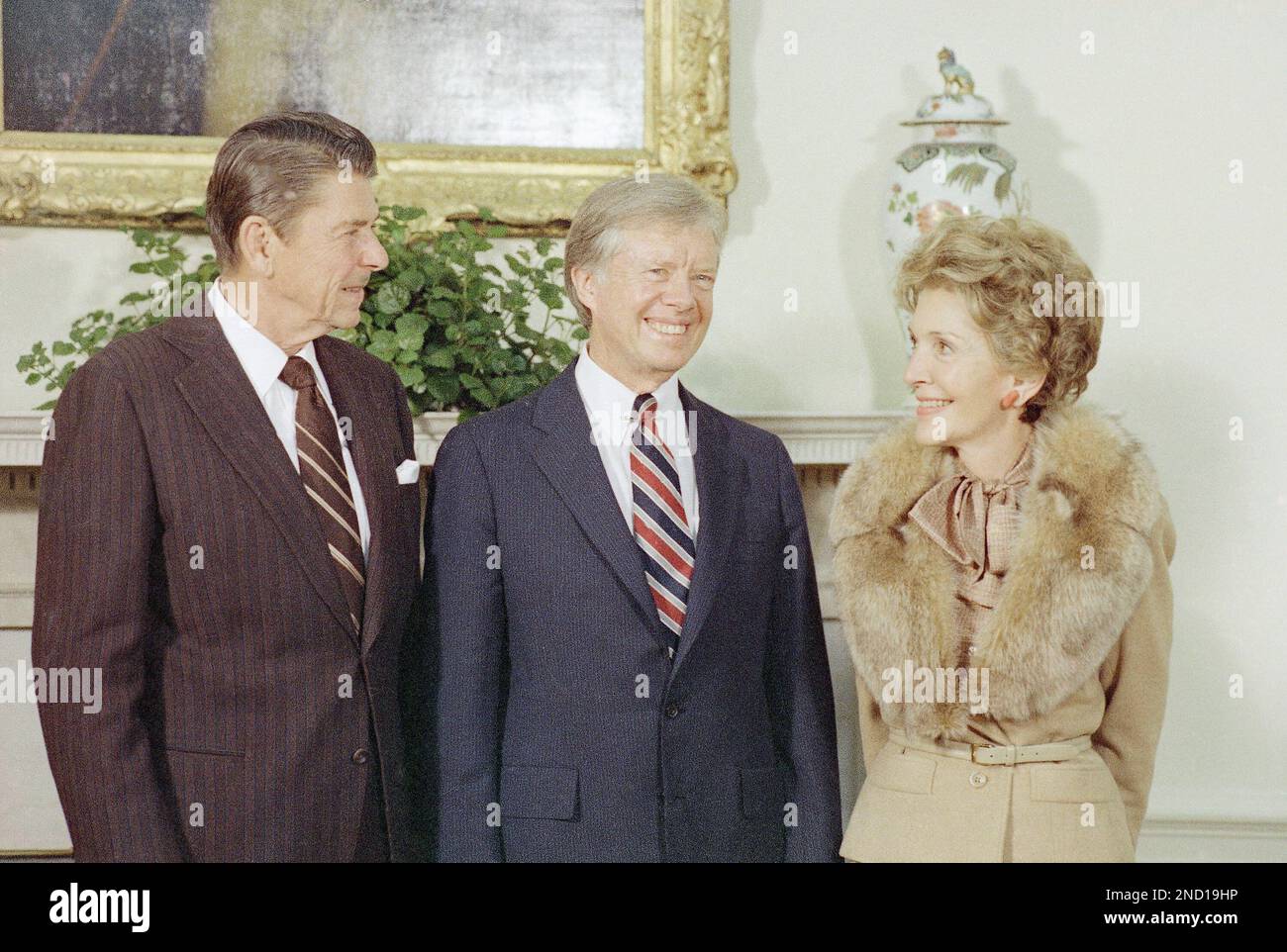 President Jimmy Carter greets President-elect Ronald Reagan and Nancy ...