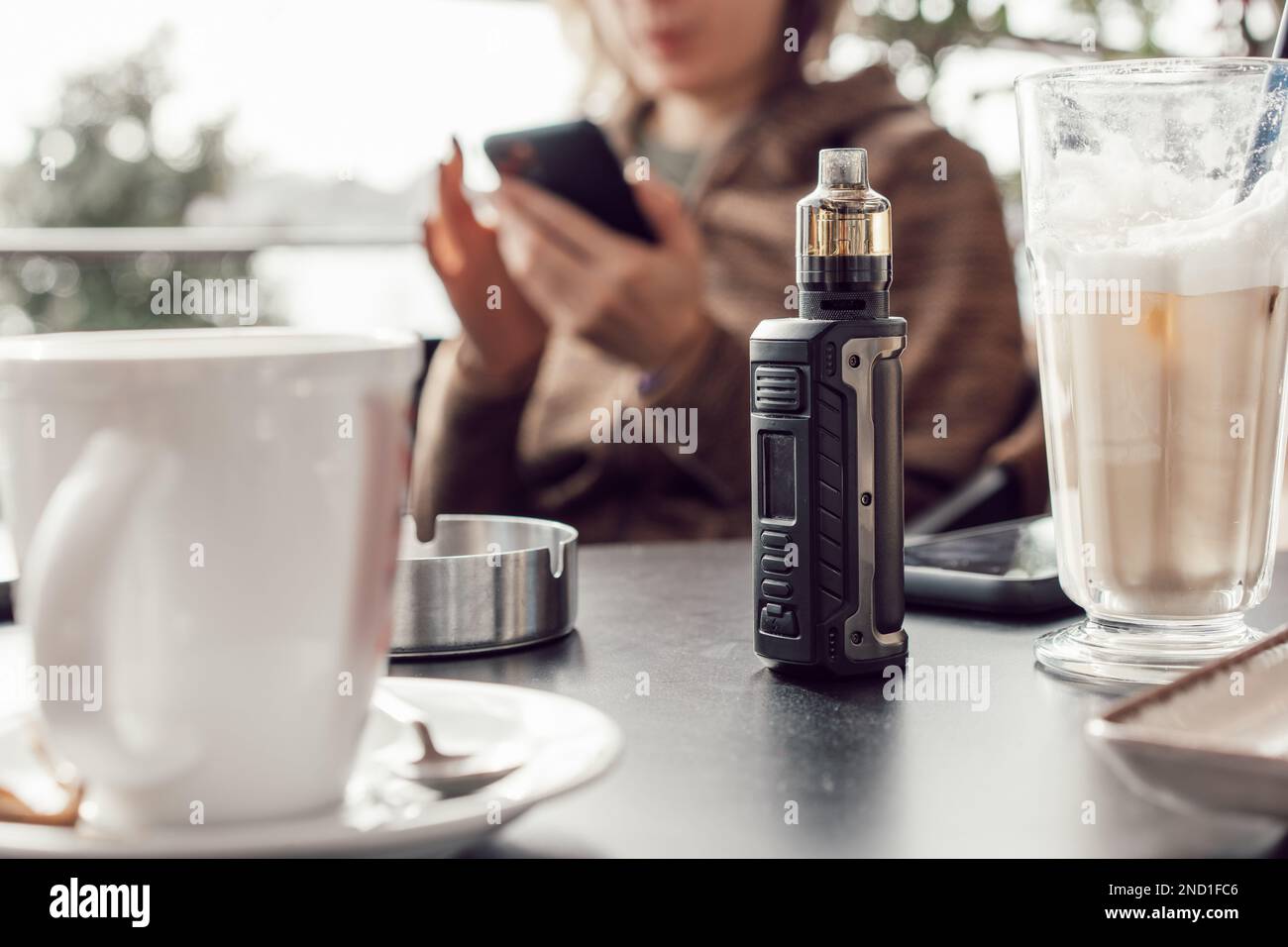 Objectvape hi-res stock photography and images - Alamy