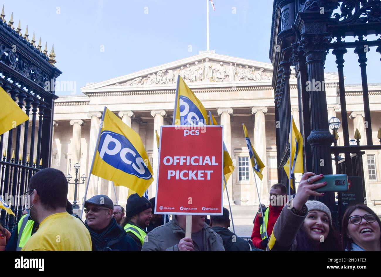 London, UK. 15th February 2023. PCS (Public and Commercial Services ...