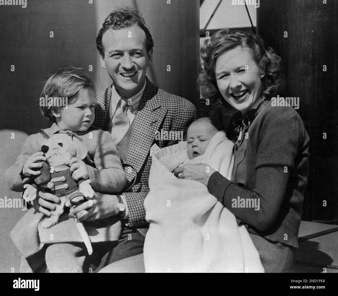 Actor David Niven greets his first wife Primula Rollo and their two ...