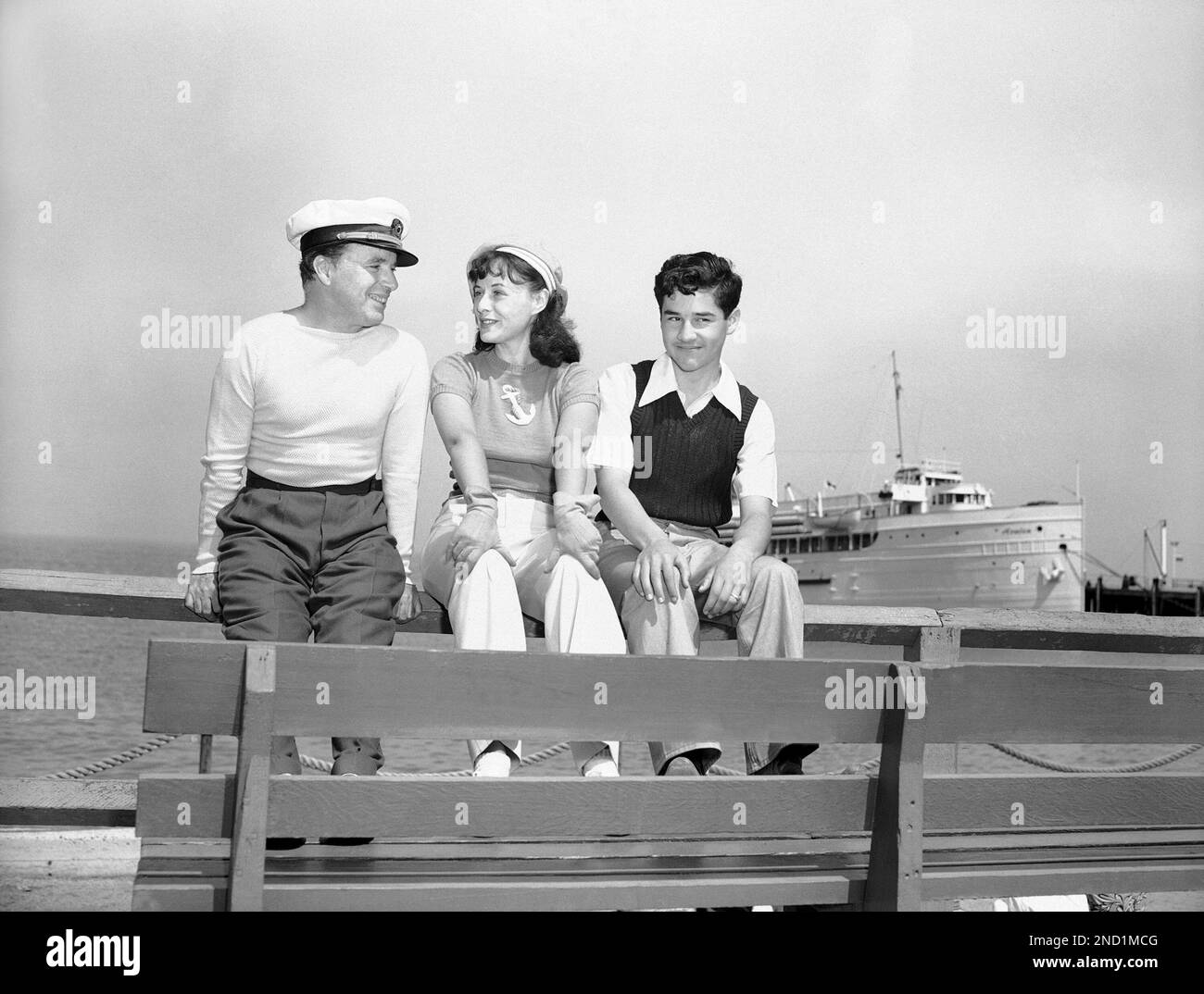 Charlie Chaplin, screen star and producer, with his wife, film star ...