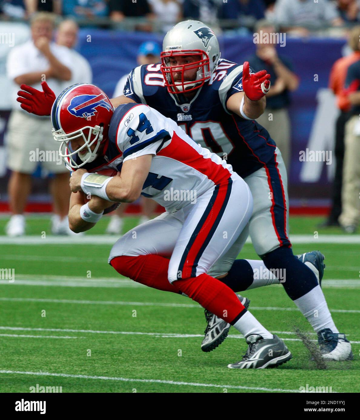 New England Patriots line backer Rob Ninkovich (50) takes down Buffalo ...