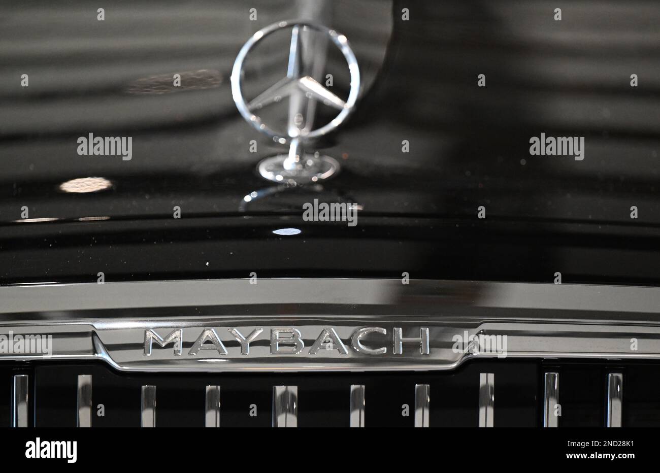 Sindelfingen, Germany. 13th Feb, 2023. Emblems of Mercedes-Benz and the ...