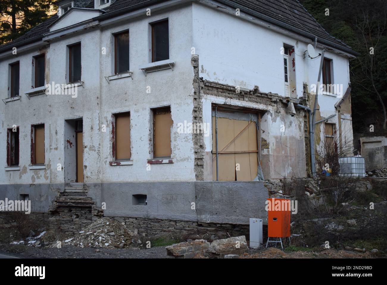 remote house ruin almost two years after the flood Stock Photo - Alamy