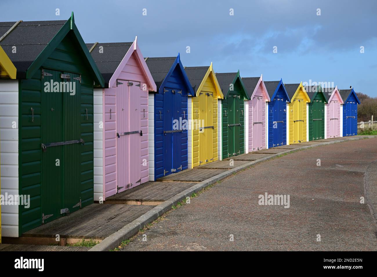 Devon beach hut winter hi-res stock photography and images - Alamy