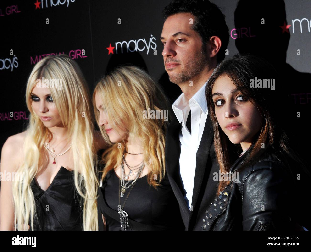 Lourdes "Lola" Leon Ciccone, right, poses with Taylor Momsen, Madonna ...