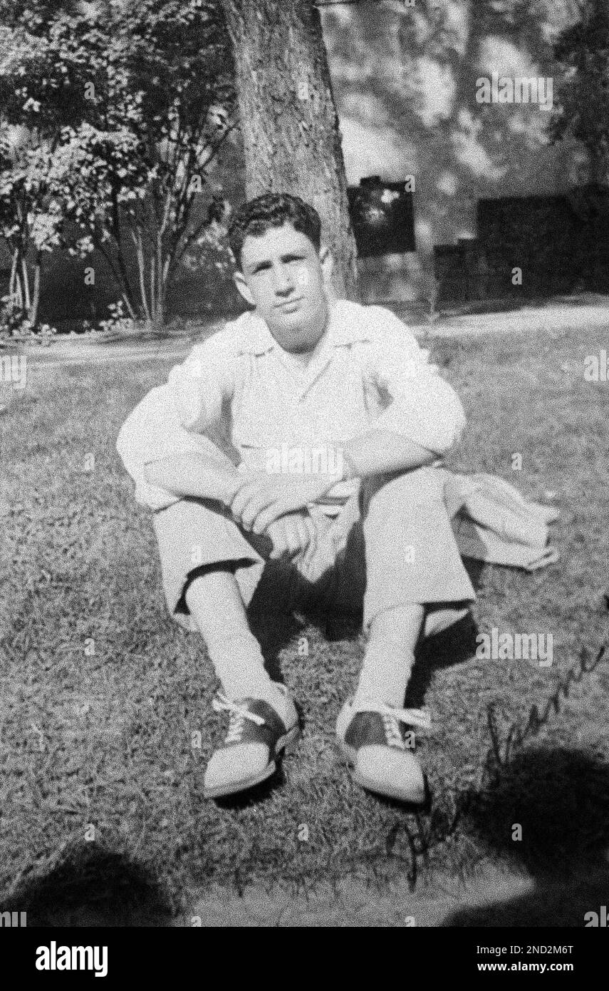 Sen. Arlen Specter, R-Pa. December 1946 photo. Specter, a 65-year-old ...