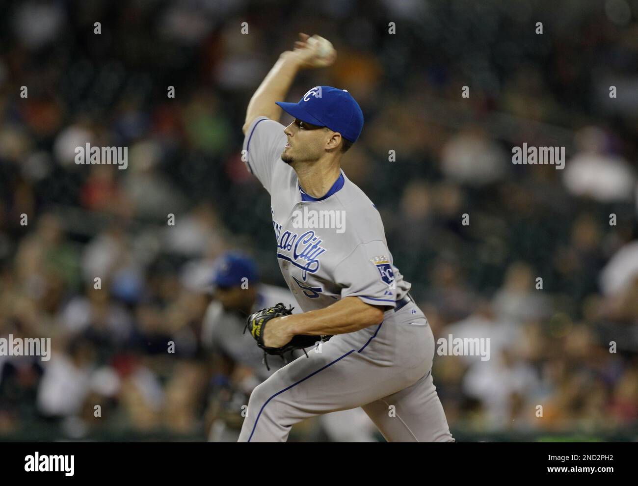 Kansas City Royals pitcher Gil Meche throws against the Detroit Tigers ...
