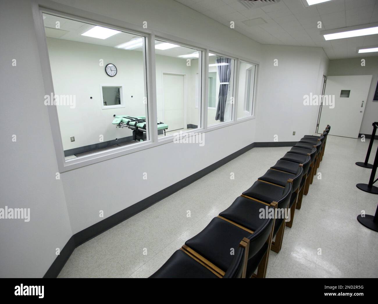 The new lethal injection facility at San Quentin State Prison in San ...