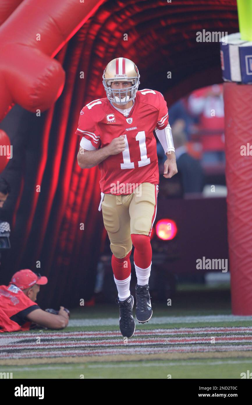 San Francisco 49ers quarterback Alex Smith (11) in an NFL football game ...