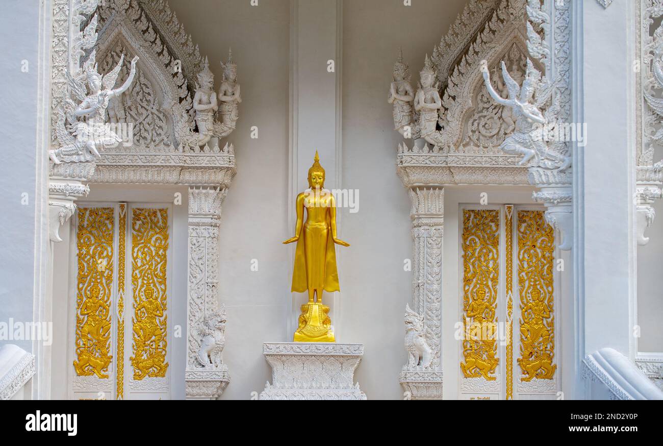 White temple built with a lot of details in an area not frequented by tourists in Chumphon ...