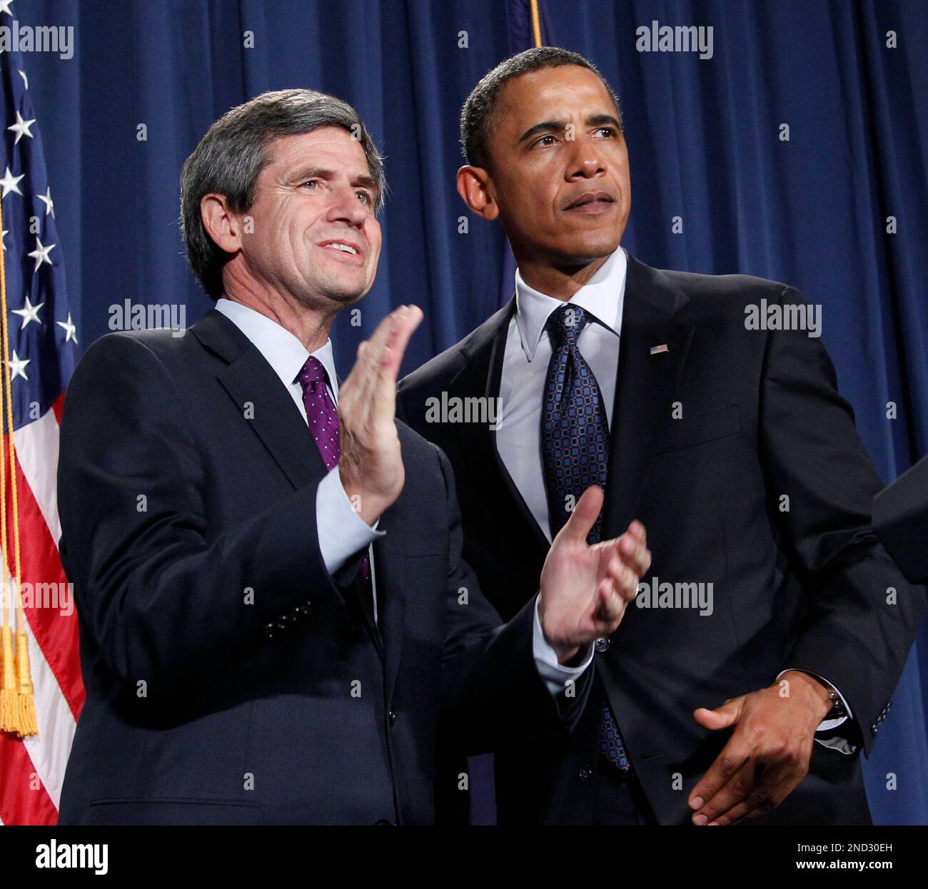 President Barack Obama stands with Pennsylvania Democratic Senate ...