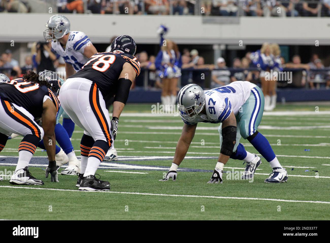 Dallas Cowboys defensive end Jason Hatcher (97) and Chicago Bears ...