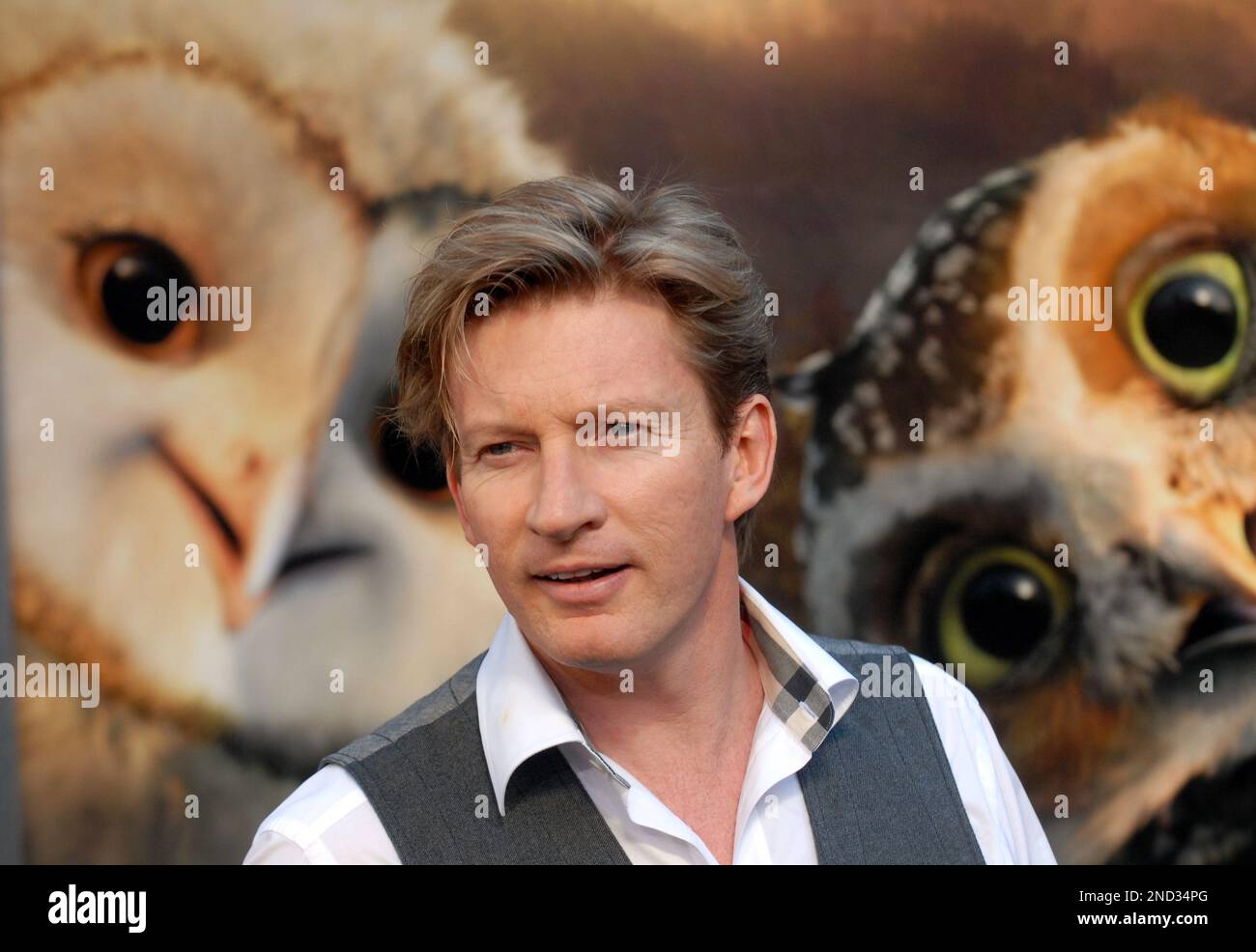 Actor David Wenham arrives to the world premiere of Warner Bros ...