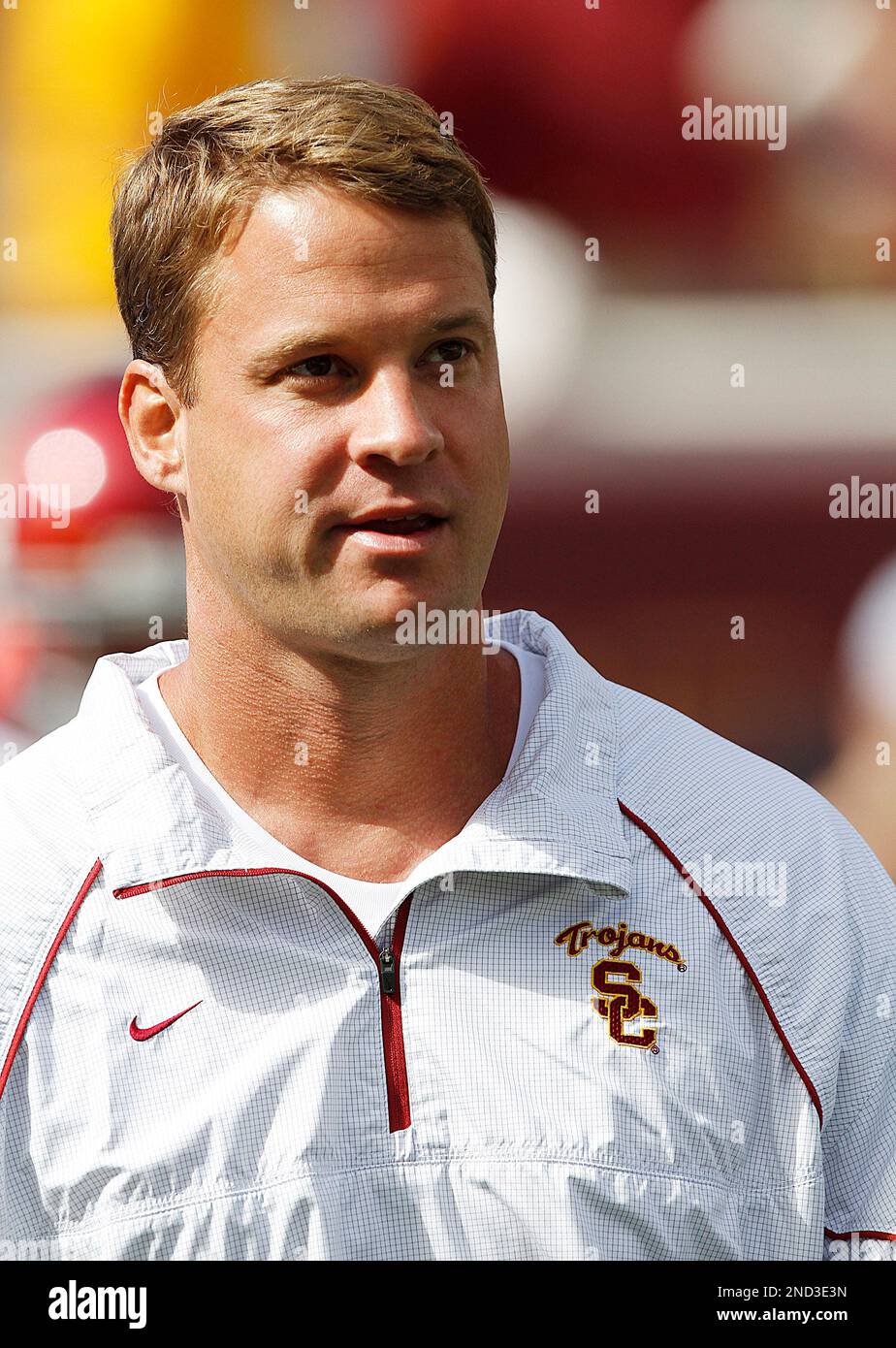Southern California head coach Lane Kiffin prepares for the NCAA ...