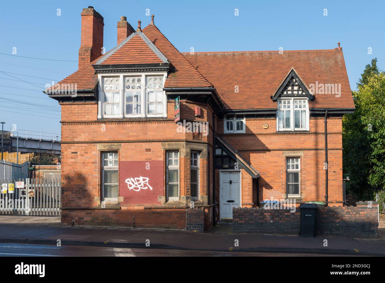 Large Victorian red brick house on the Bristol Road in Selly Oak ...