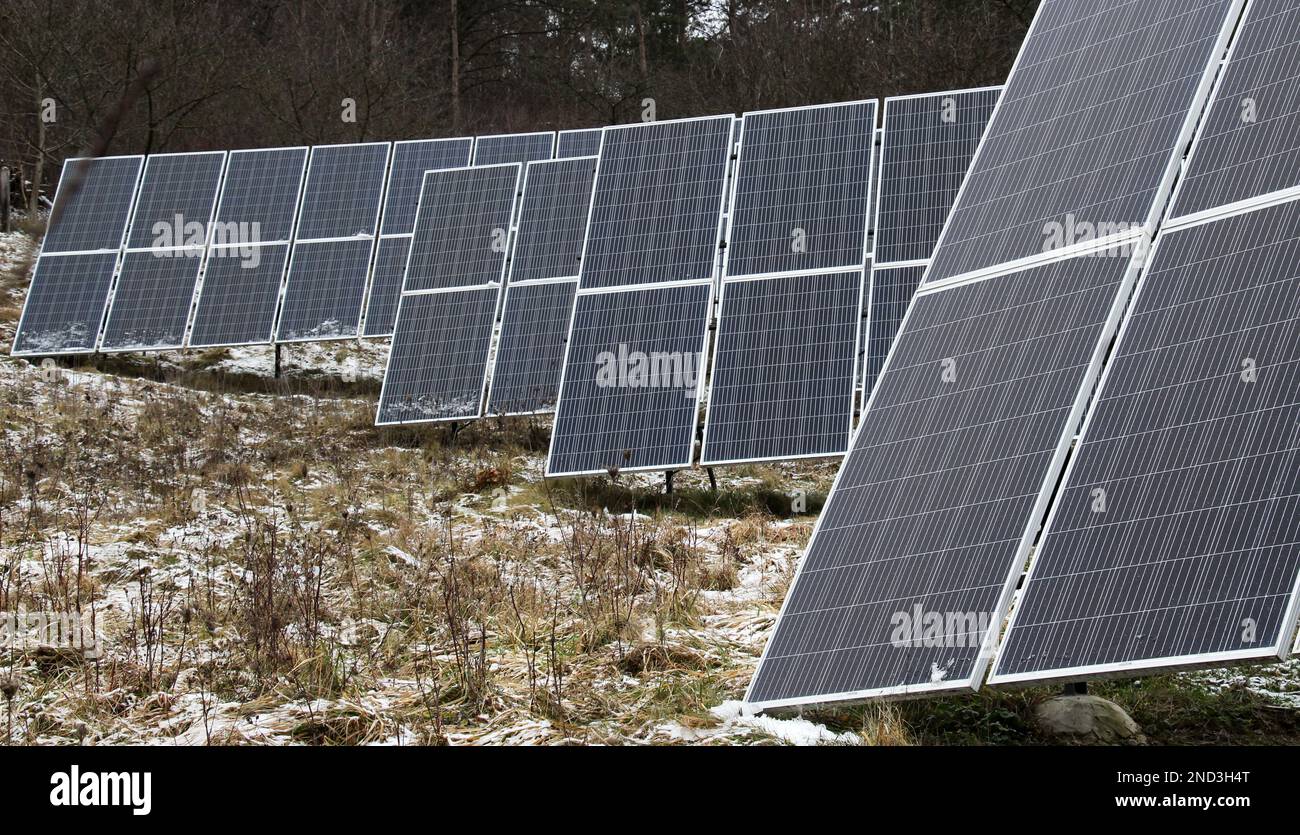 Prefabricated panels for absorbing sunlight energy and converting it ...