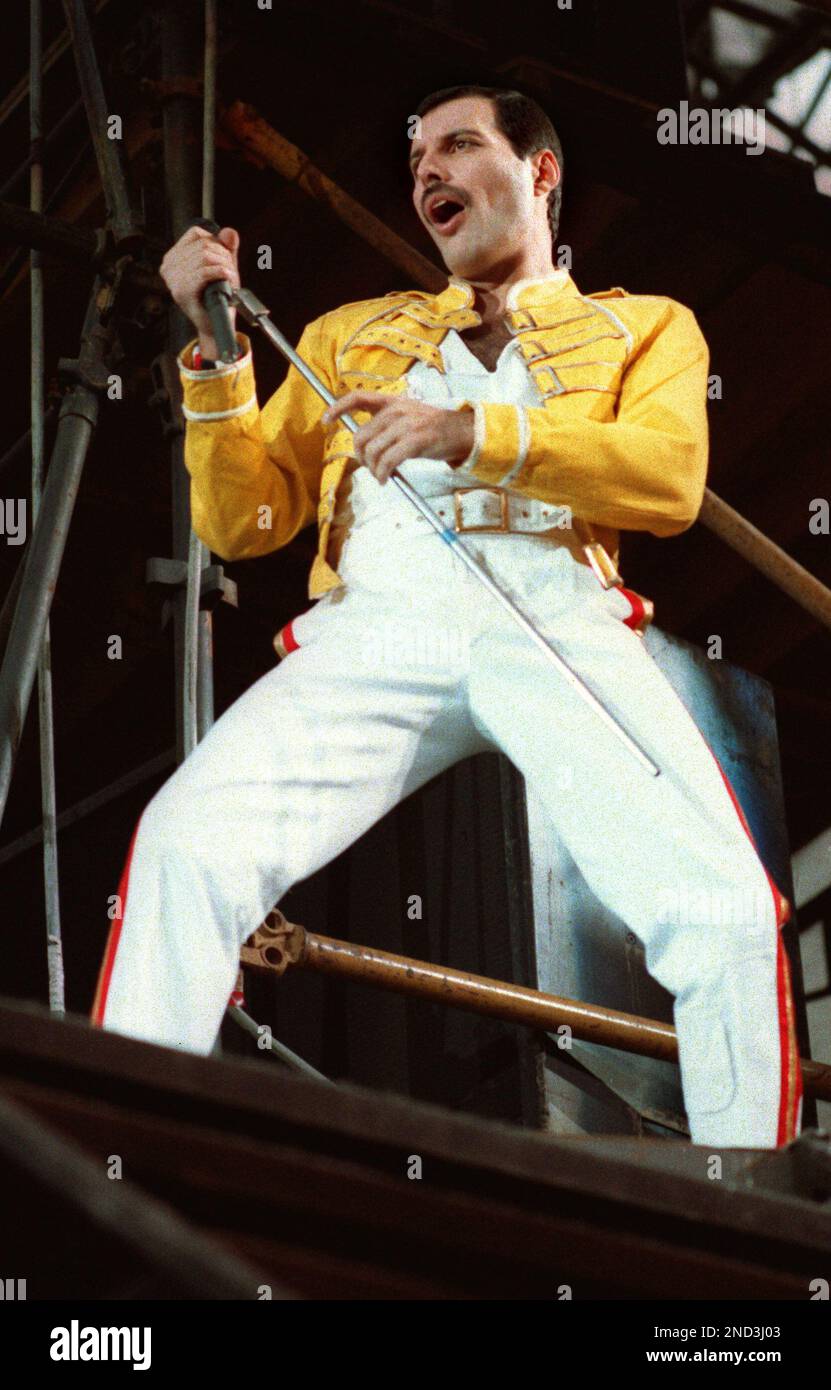 FILE - In this July 20, 1986 file photo, Queen lead singer Freddie ...