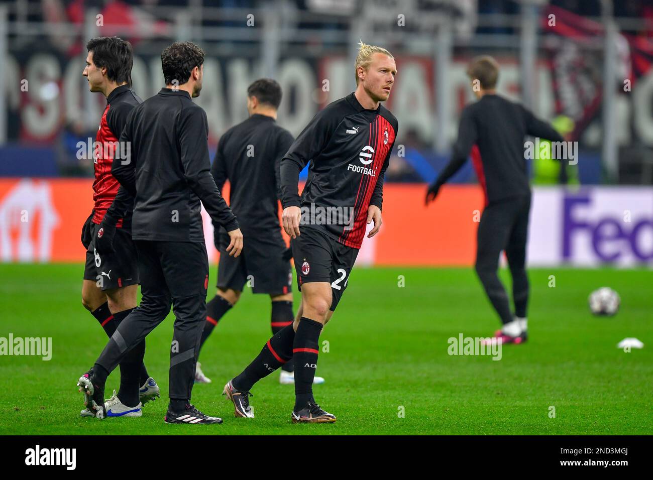 Milano, Italy. 14th Feb, 2023. Simon Kjaer (24) of AC Milan is warming ...