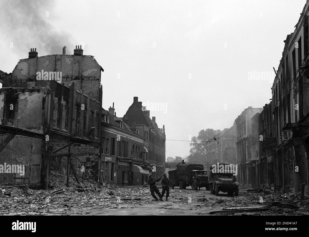 The 49th West Riding division fighting under Canadian command has ...