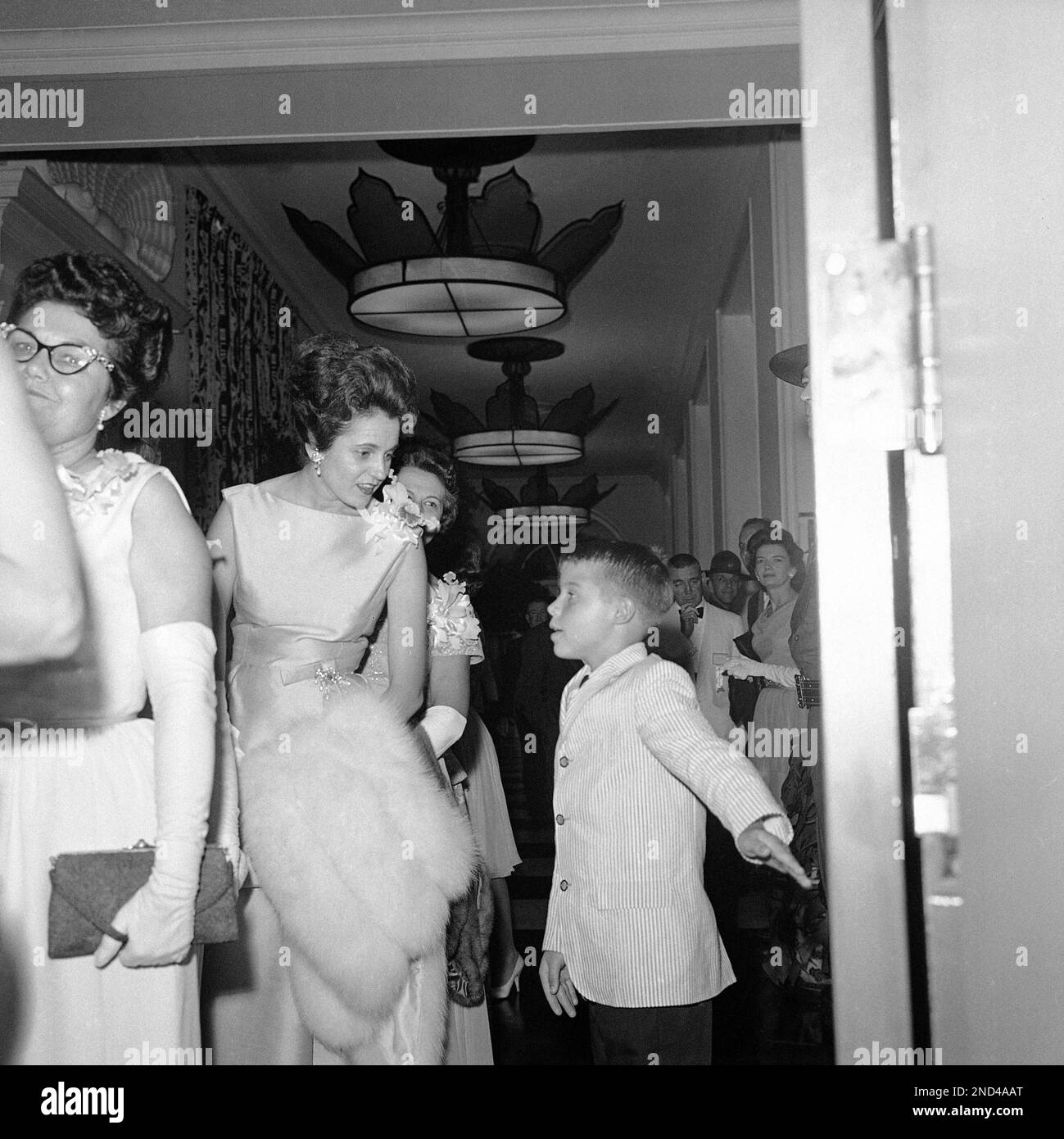 Ten-year-old Carl Sanders, the son of Georgia’s governor, points the ...