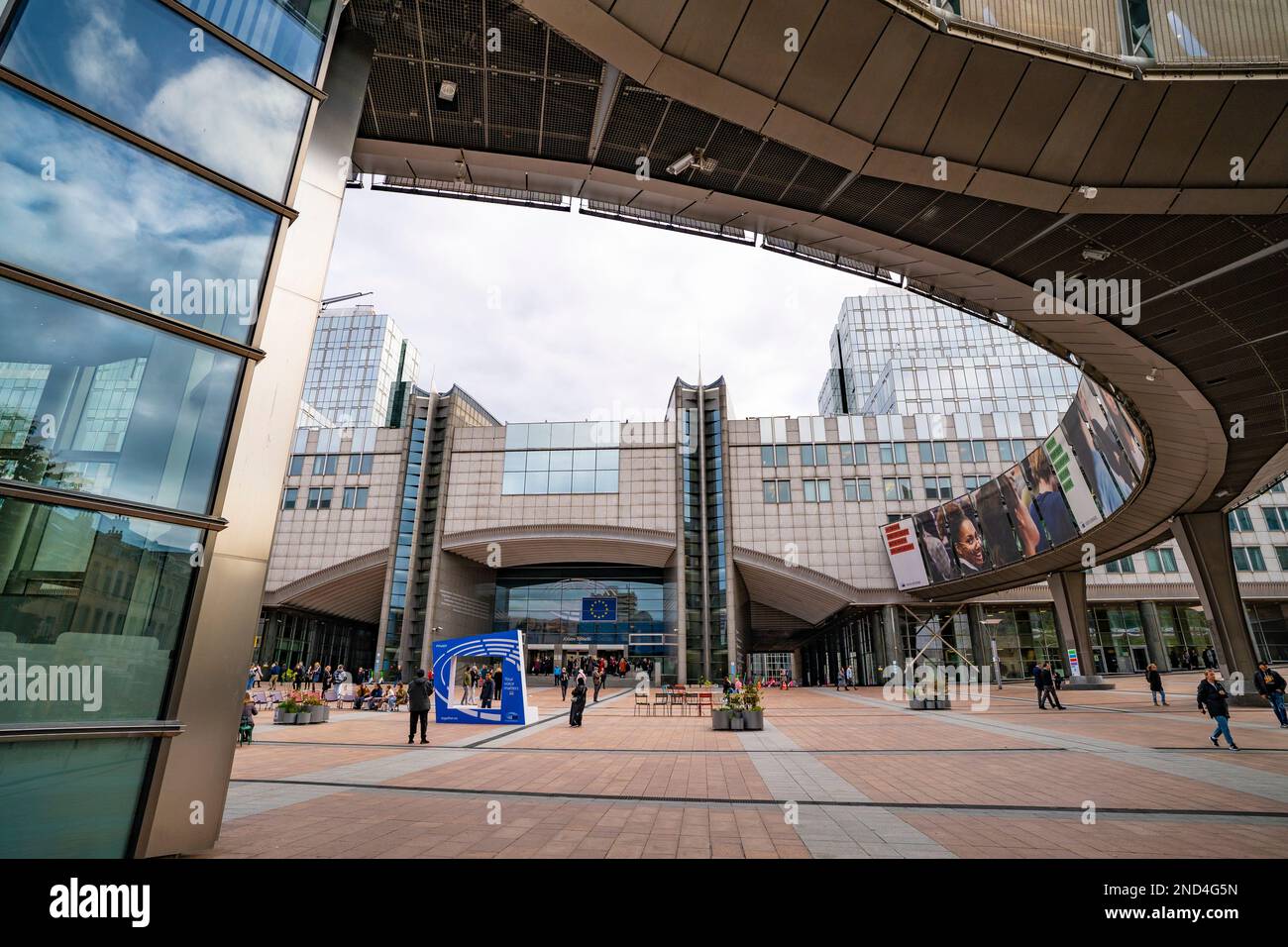 Altiero Spinelli building. European Parliament Building, Brussels ...