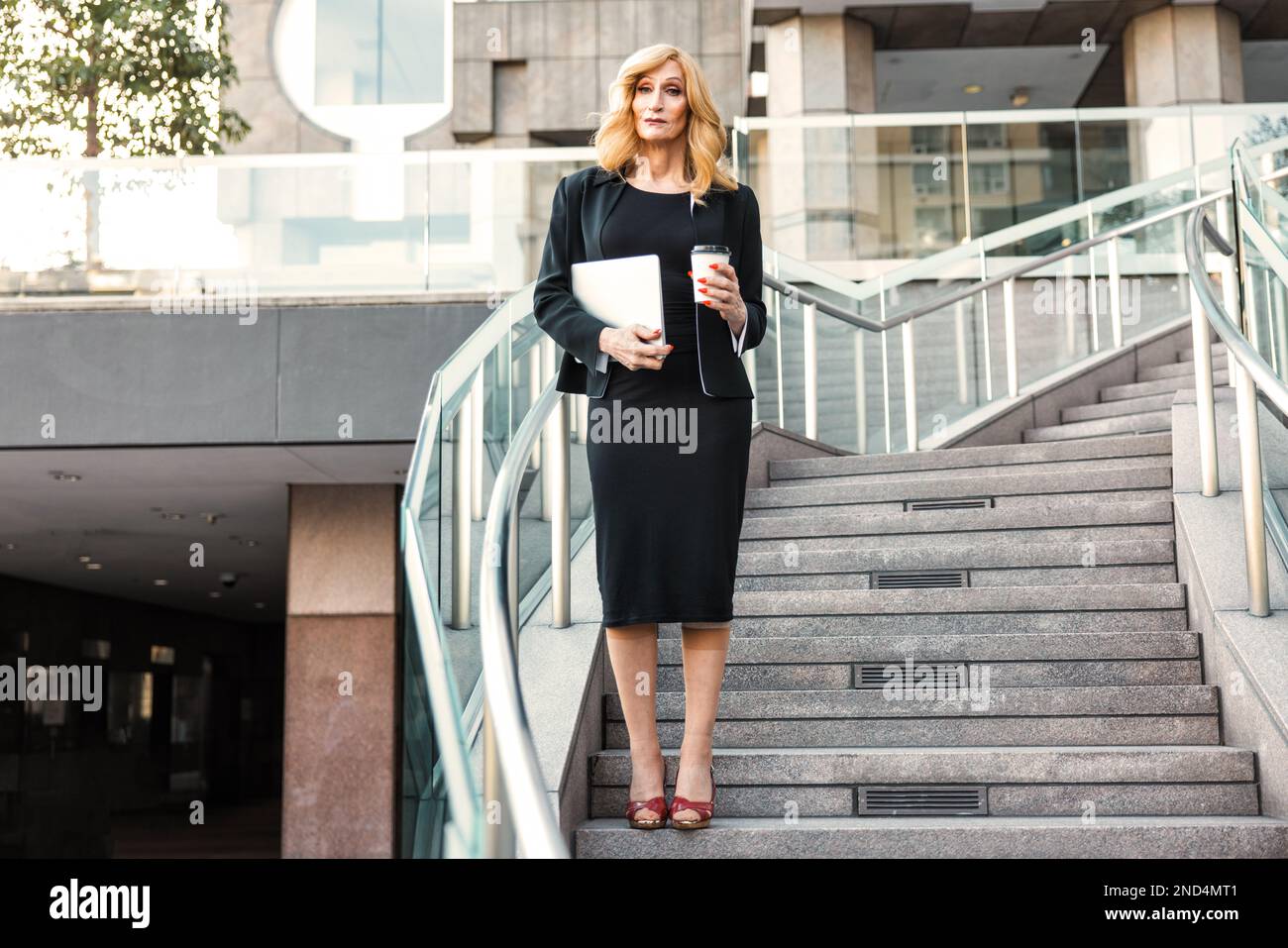 Transgender business woman lifestyle moments in downtown, Los angeles ...