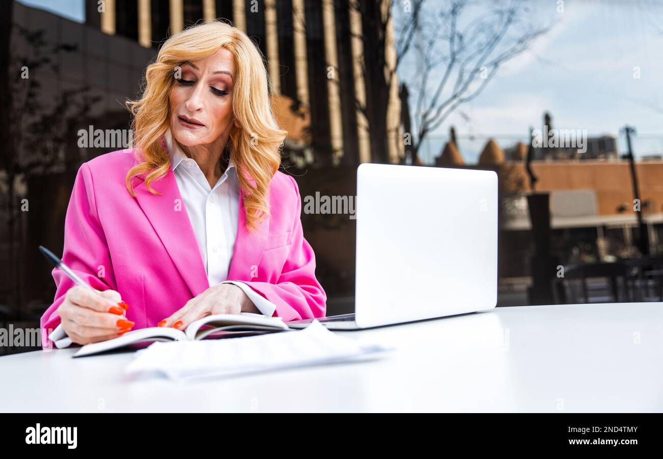 Transgender business woman lifestyle moments in downtown, Los angeles ...