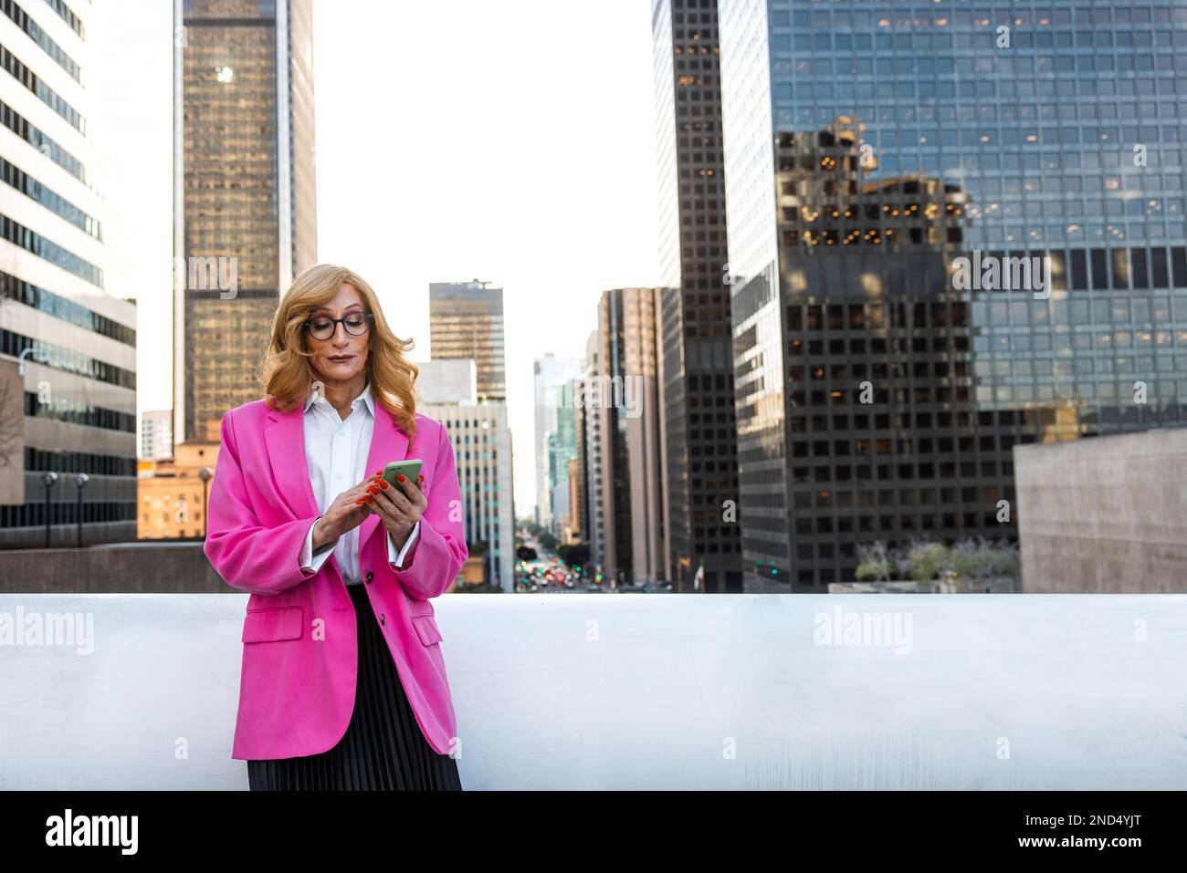 Transgender business woman lifestyle moments in downtown, Los angeles ...