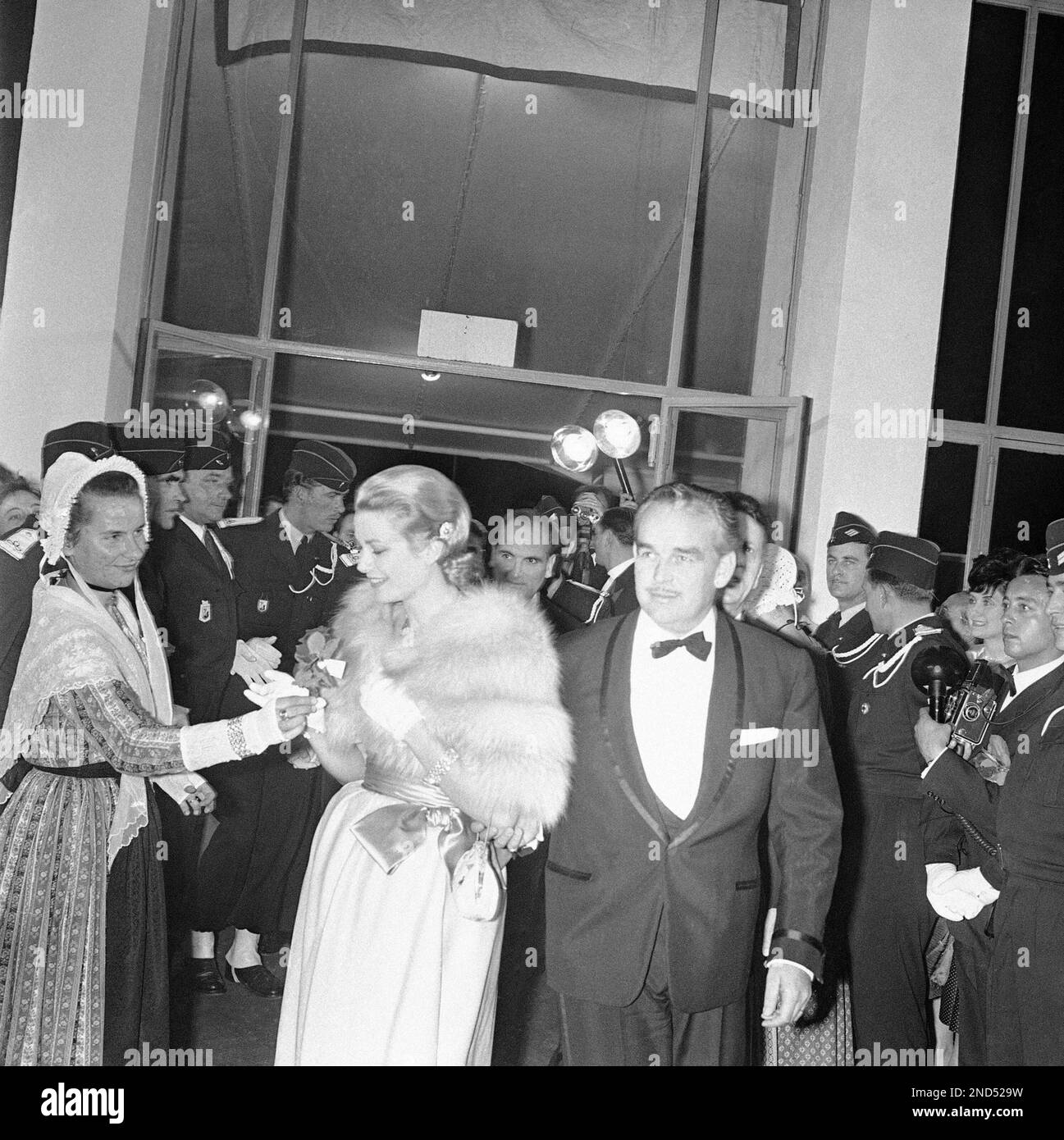 Prince Rainer III and Princess Grace arriving at the gala opening the ...