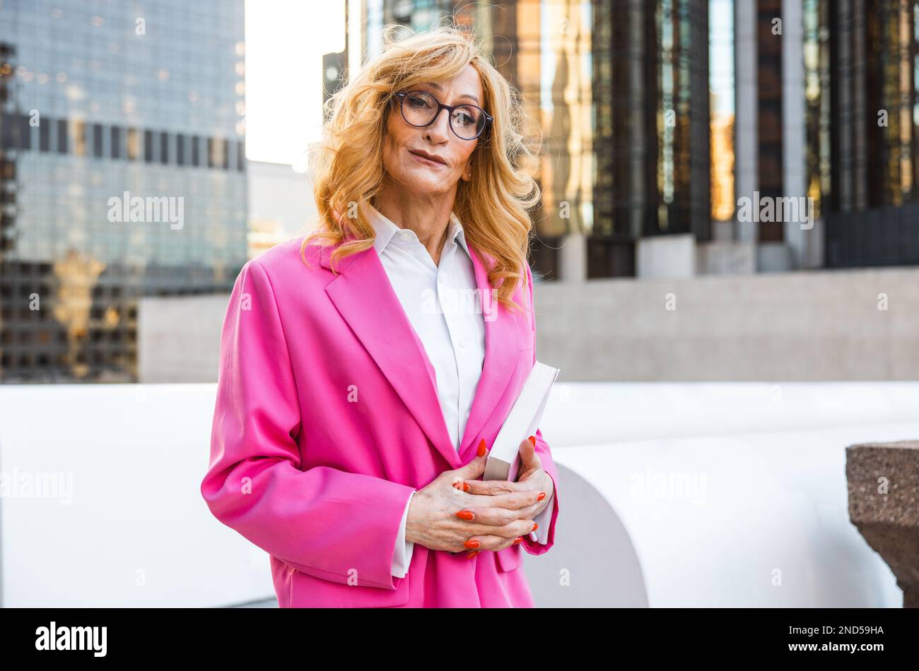 Transgender business woman lifestyle moments in downtown, Los angeles ...