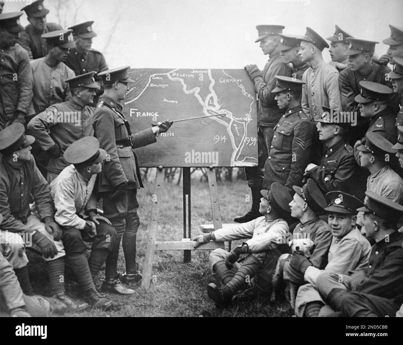 British soldiers assigned to police duty in the Saar area for the ...