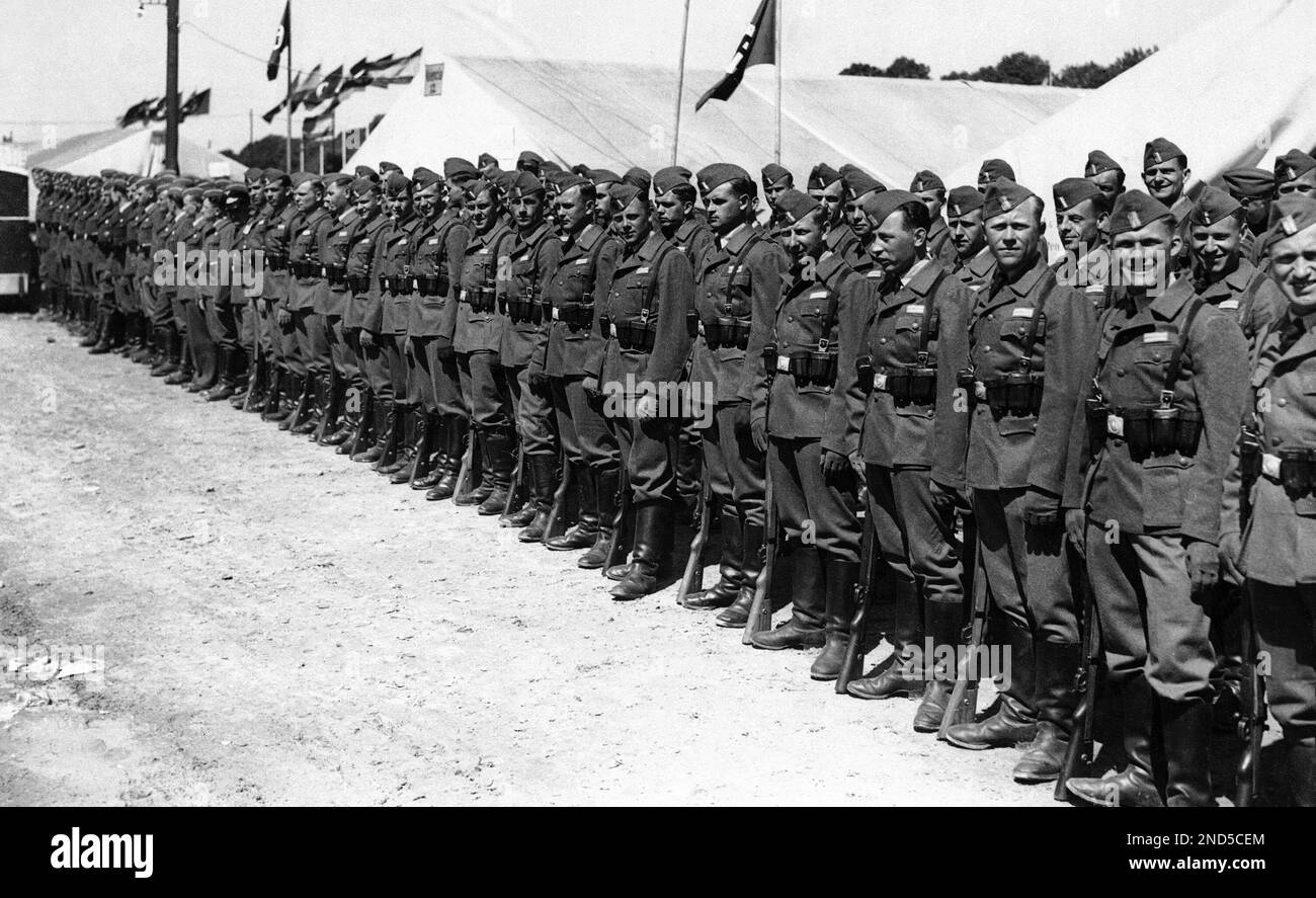 German volunteers of the Condor Legion, who fought in Spain for Franco ...