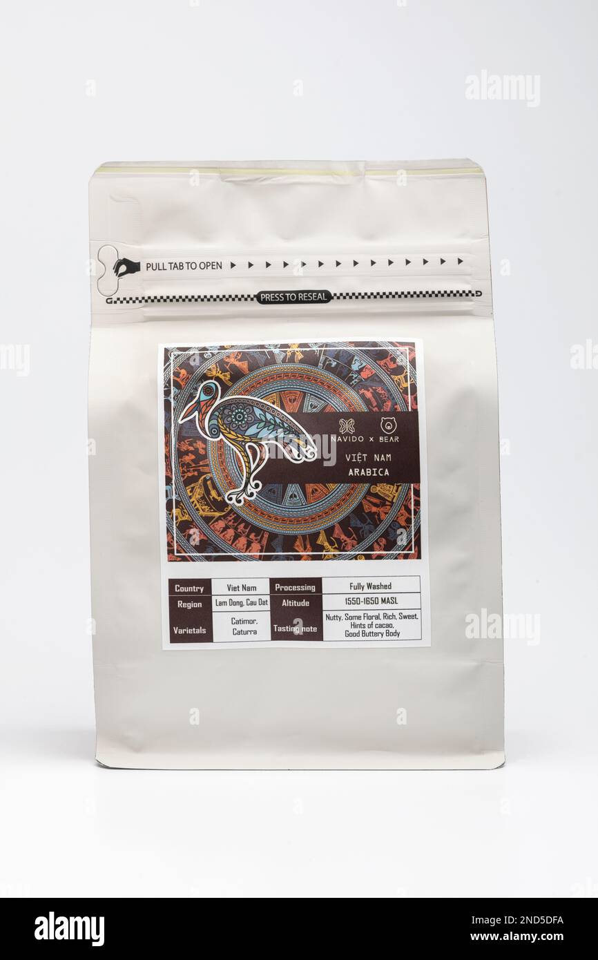 A pack of Arabica coffee beans from Vietnam Stock Photo - Alamy