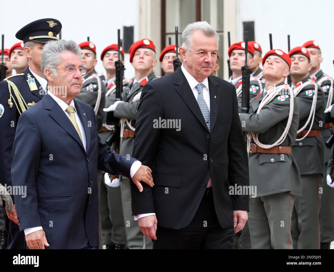 Hungarian President Pal Schmitt, right, and Austrian President Heinz ...