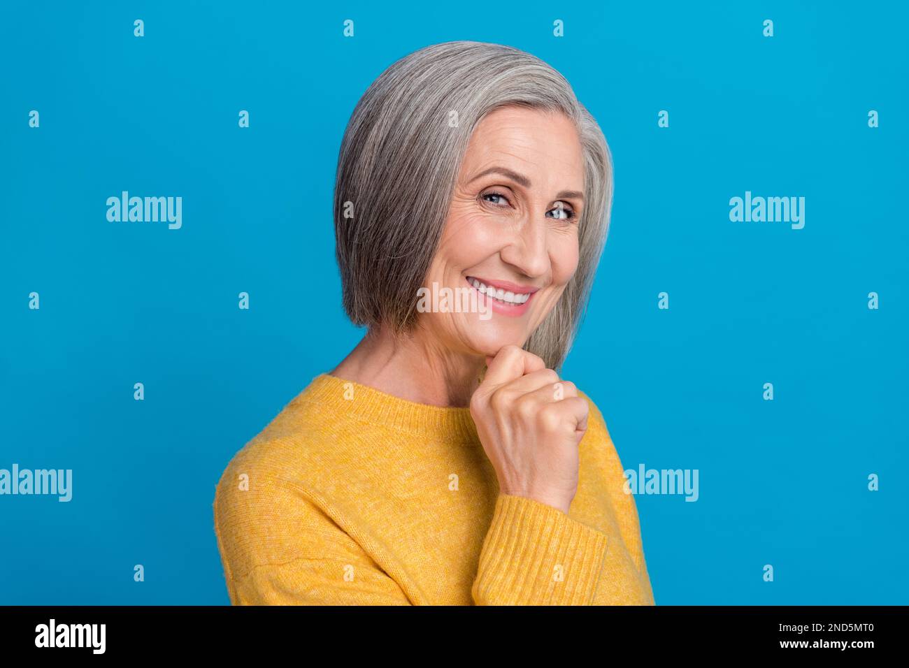 Photo portrait of old stunning grandma touch chin clever entrepreneur ...