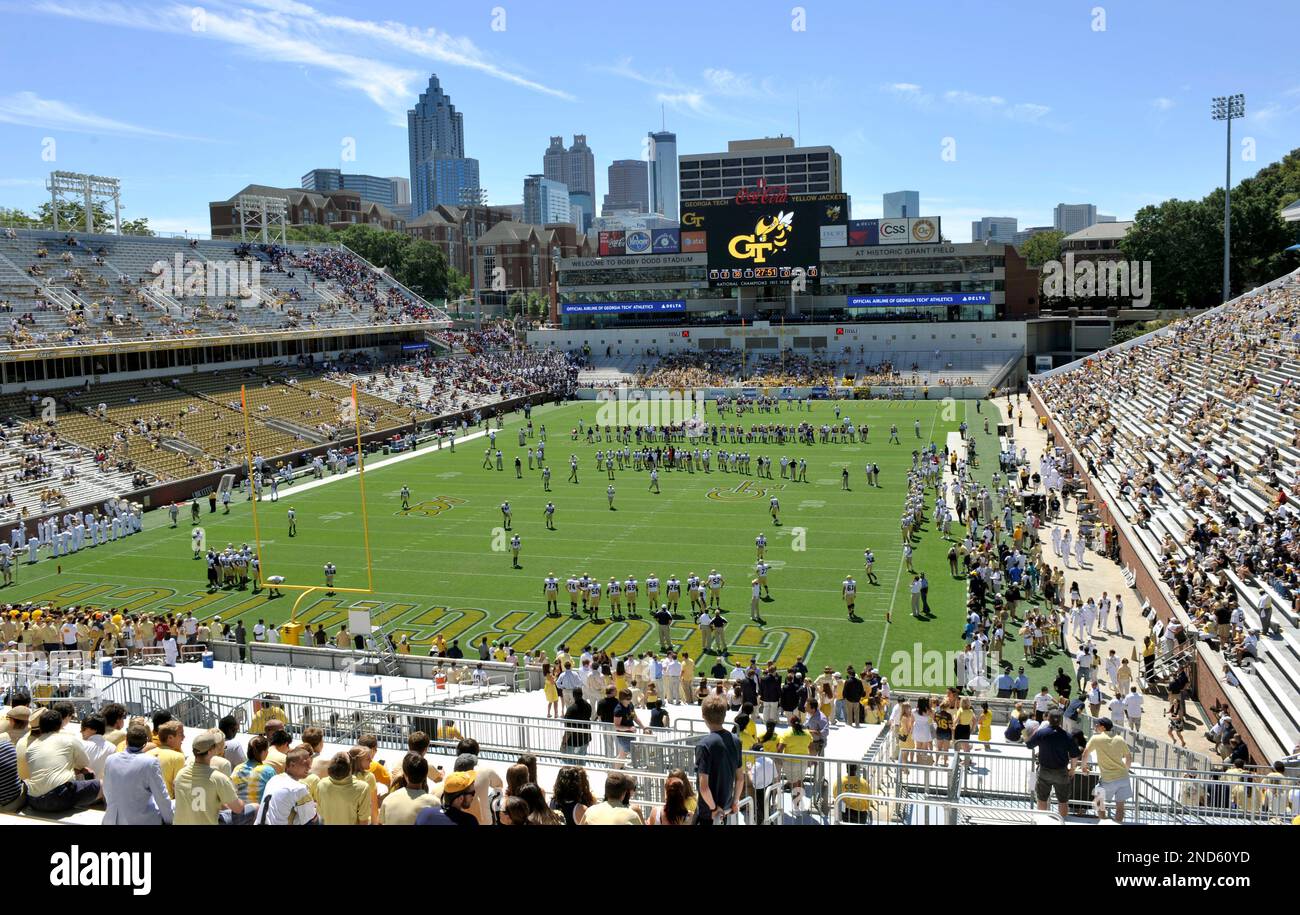 Georgia Tech and South Carolina State football teams warm up before an ...